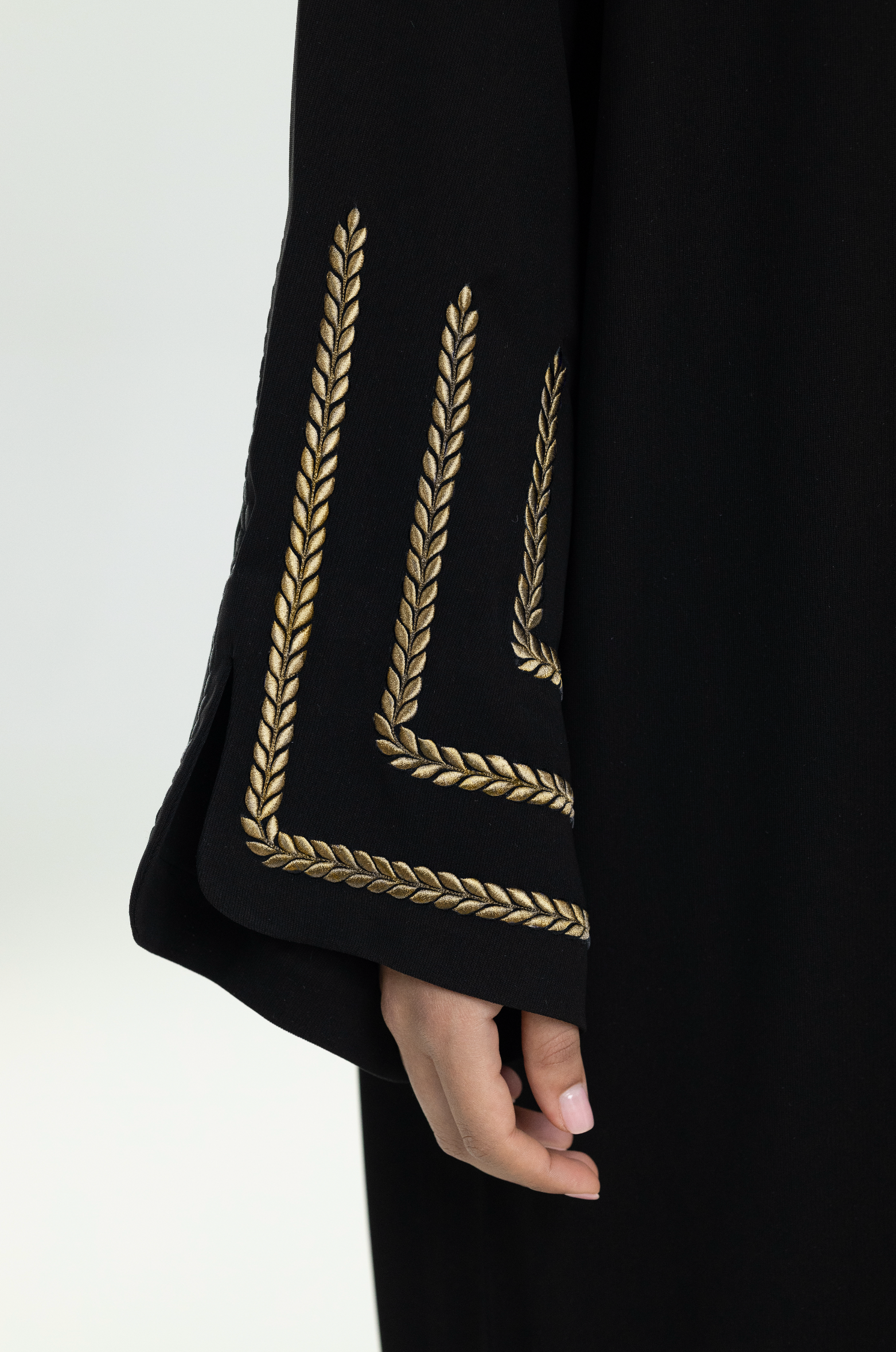 Women – SAAF OMAN - Official website