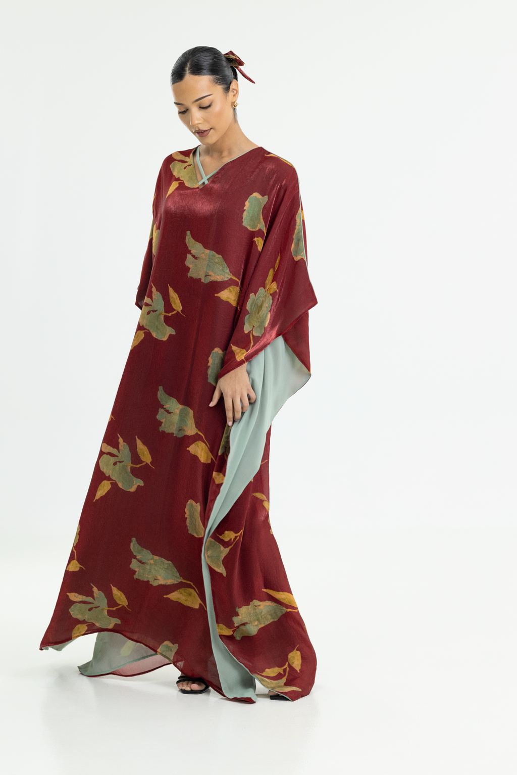 Wurood Caftan Ruby – SAAF OMAN - Official website
